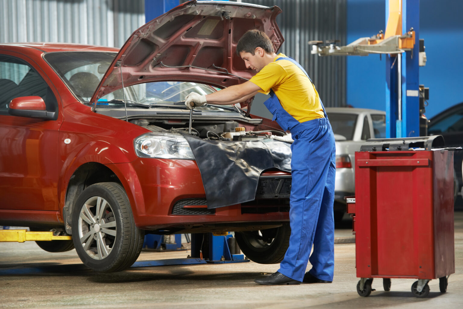 Find A Mechanic Shop Close To Me For Any Car Issue - Mechanics in Australia